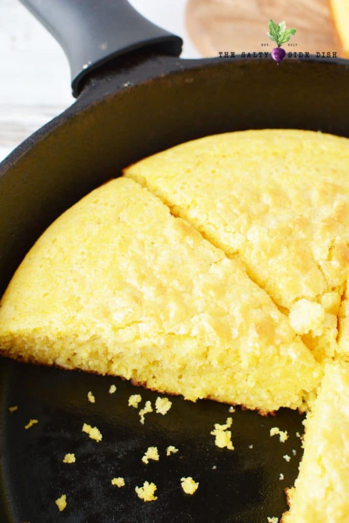Southern Skillet Cornbread Super Moist in Cast Iron