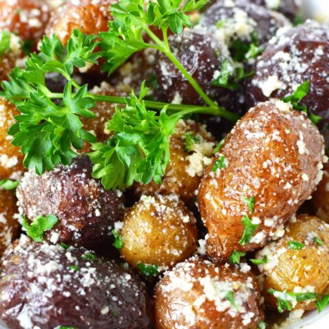 Mini Potatoes with Garlic Butter (Oven Roasted) | Salty Side Dish