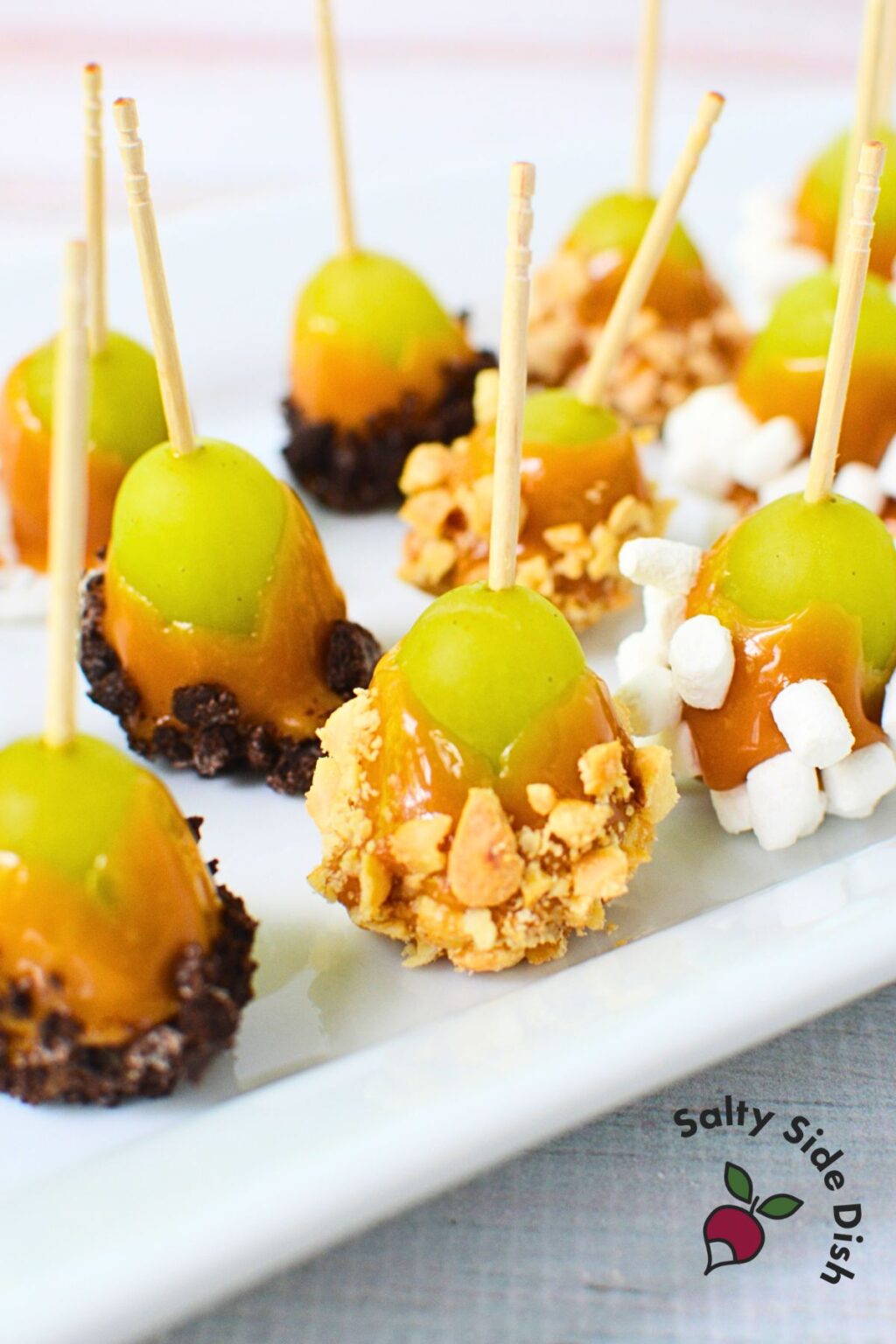 Caramel Apple Grapes Dipped in Toppings | Easy Party Recipe - Salty ...