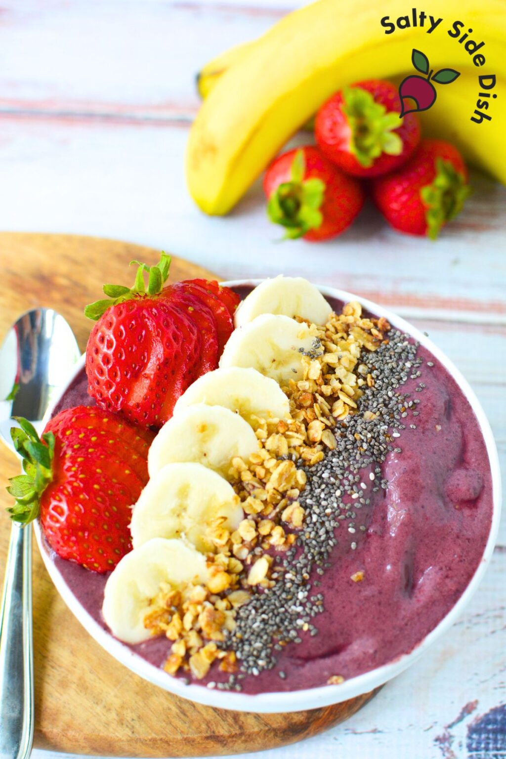 Homemade Acai Bowls with Frozen Acai and Fresh Toppings | Salty Side Dish
