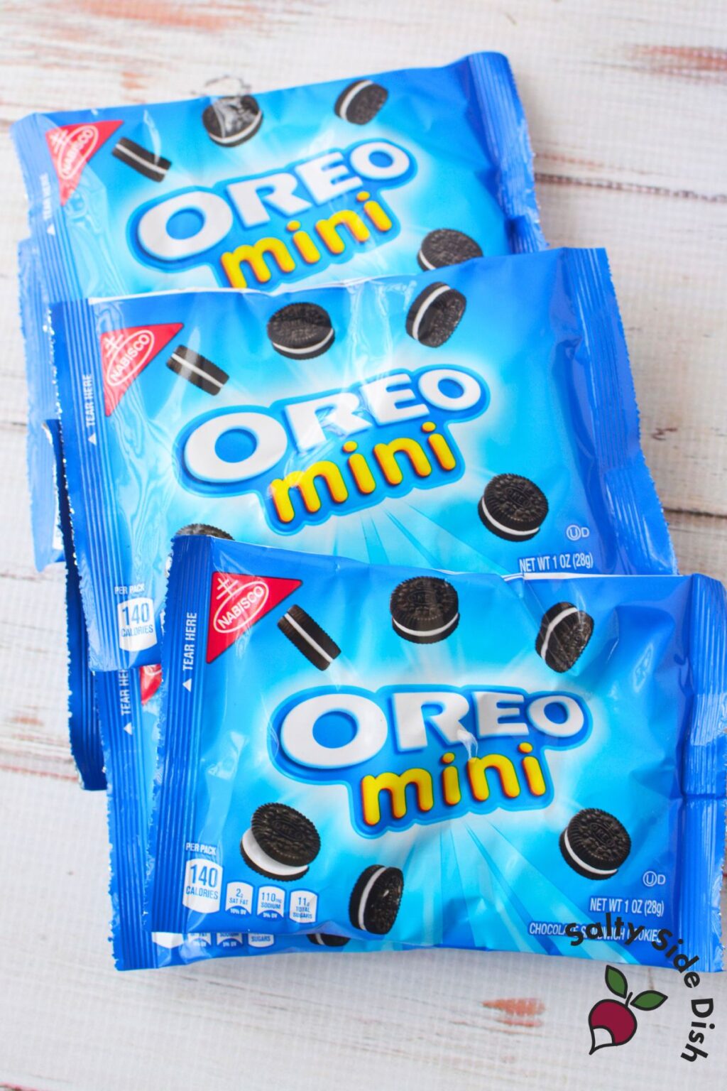Walking Dirt Cups with Oreos (No-Mess Treat!)