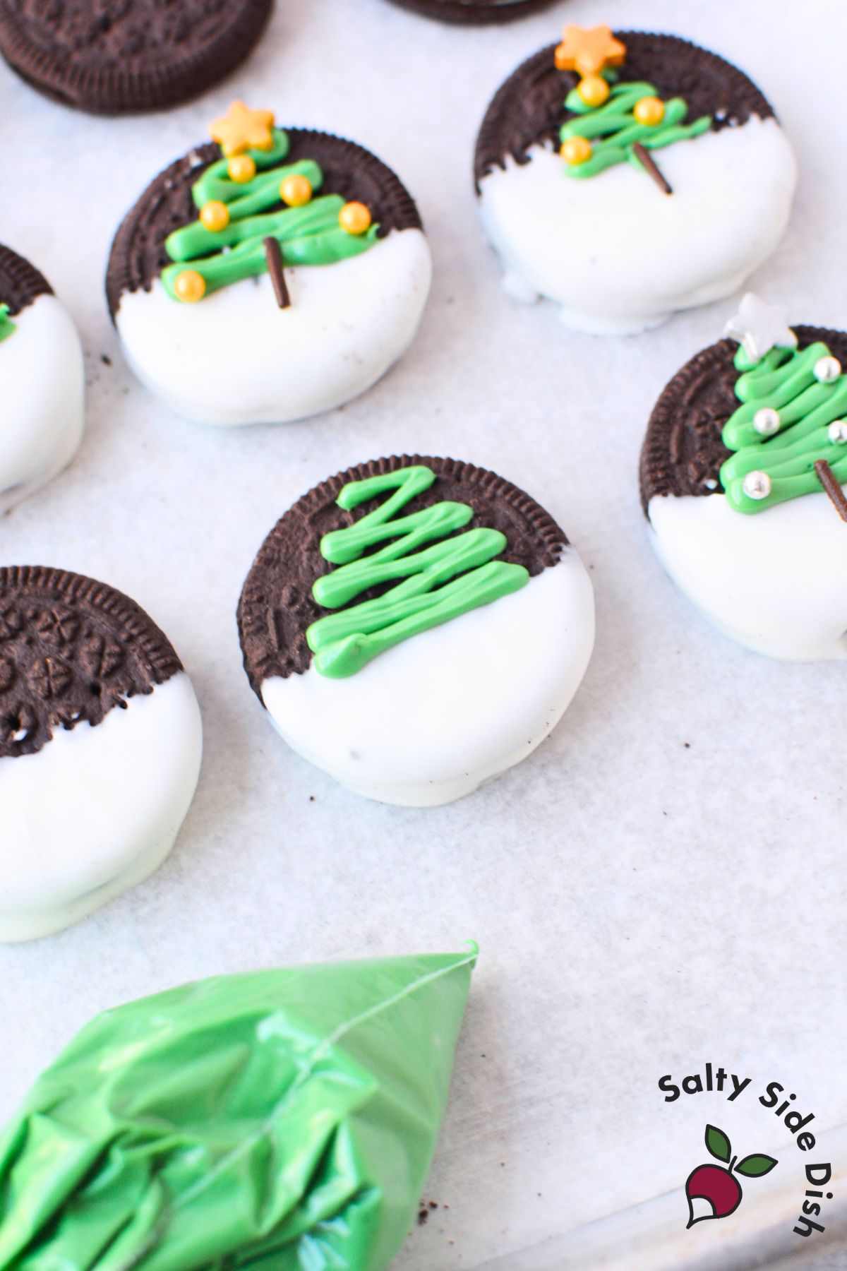 Christmas Oreos (Chocolate Covered Oreo Christmas Cookies)